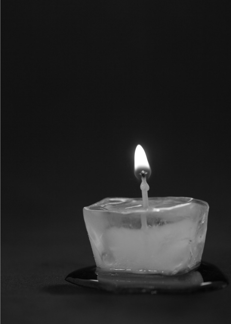 Capturing Ice and Fire in Photographs – Carltonaut